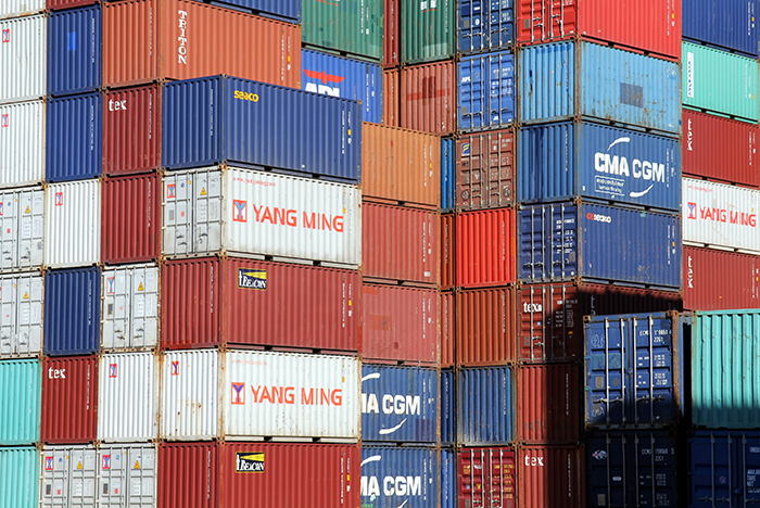 Chattogram port sets record in container handling in January | Business