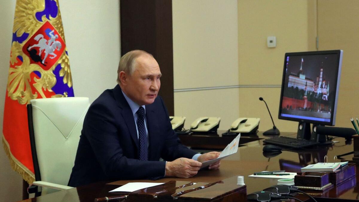 Putin Honours Brigade Accused By Ukraine Of War Crimes International