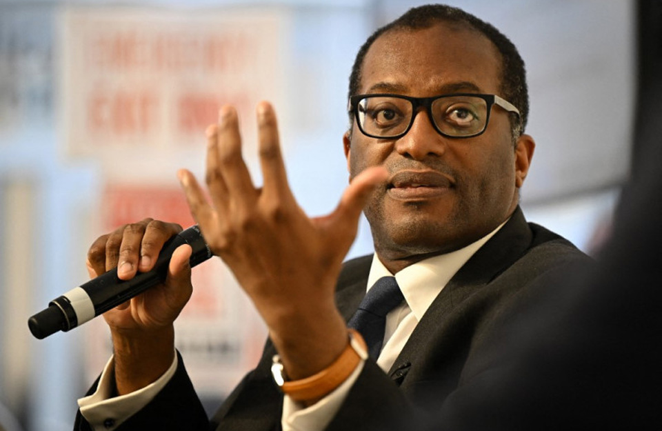 UK finance minister says 'not going anywhere' amid talk of new U-turns ...