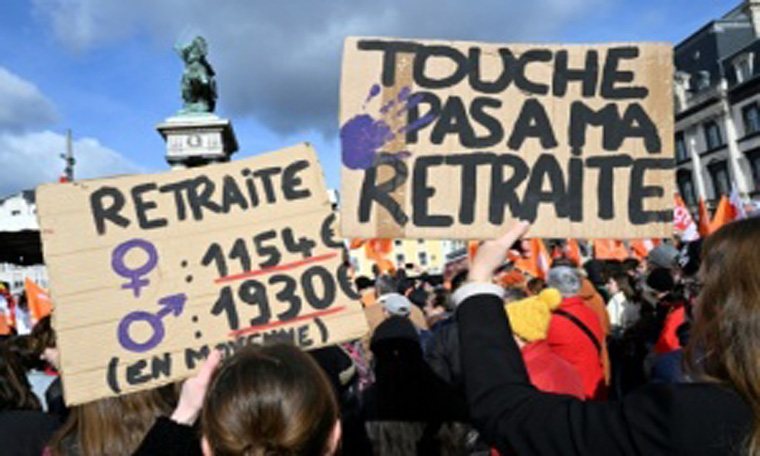France gripped by strikes, protests against pension reform | News