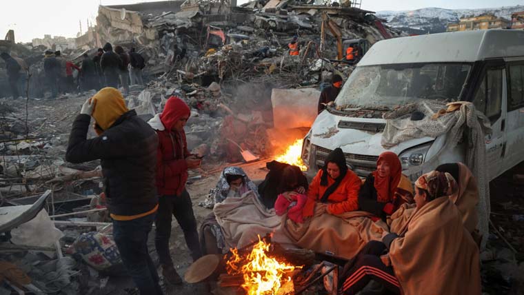 Turkey, Syria quake toll tops 15,000, cold compounds misery | News