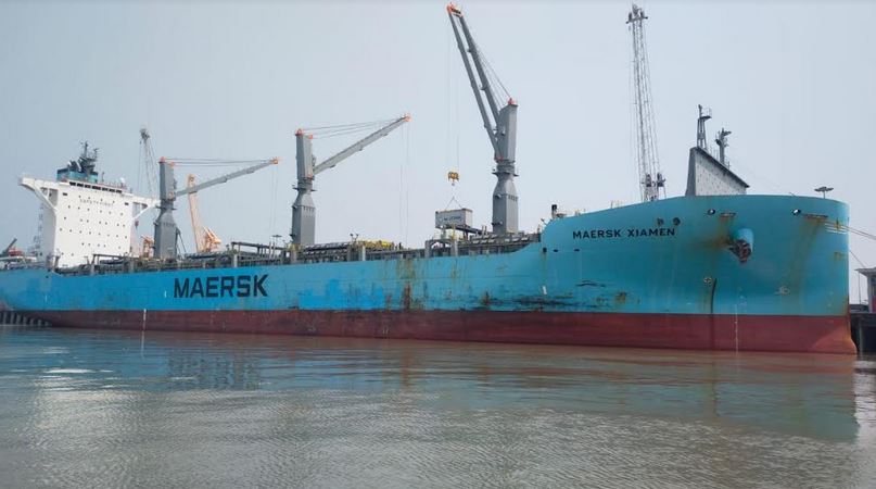 Mongla Port sees eight-meter depth foreign ship | News