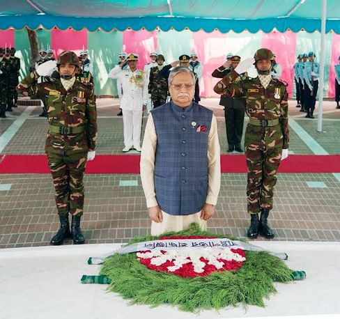 President pays tribute to Bangabandhu at Tungipara | News Flash