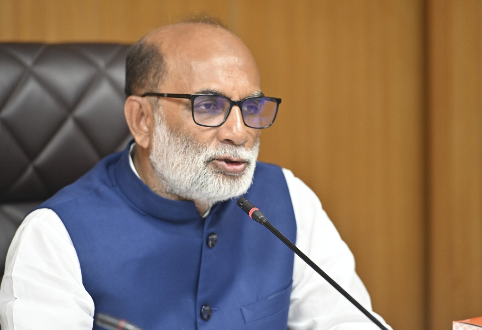 Rezaul stresses monitoring to stop sea fishing during ban-period | News