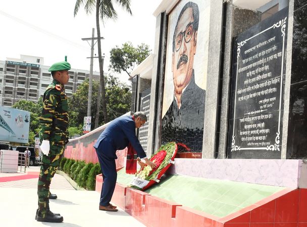 President opens ‘Bangabandhu Mural’ at Pabna Zilla Parishad Square | News