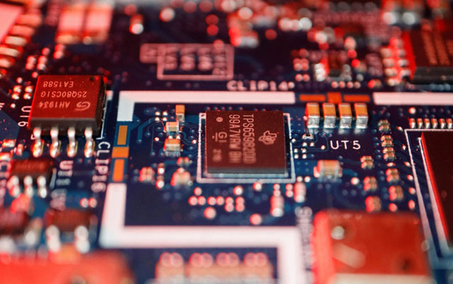 UK unveils £1 bn semiconductor strategy | Business