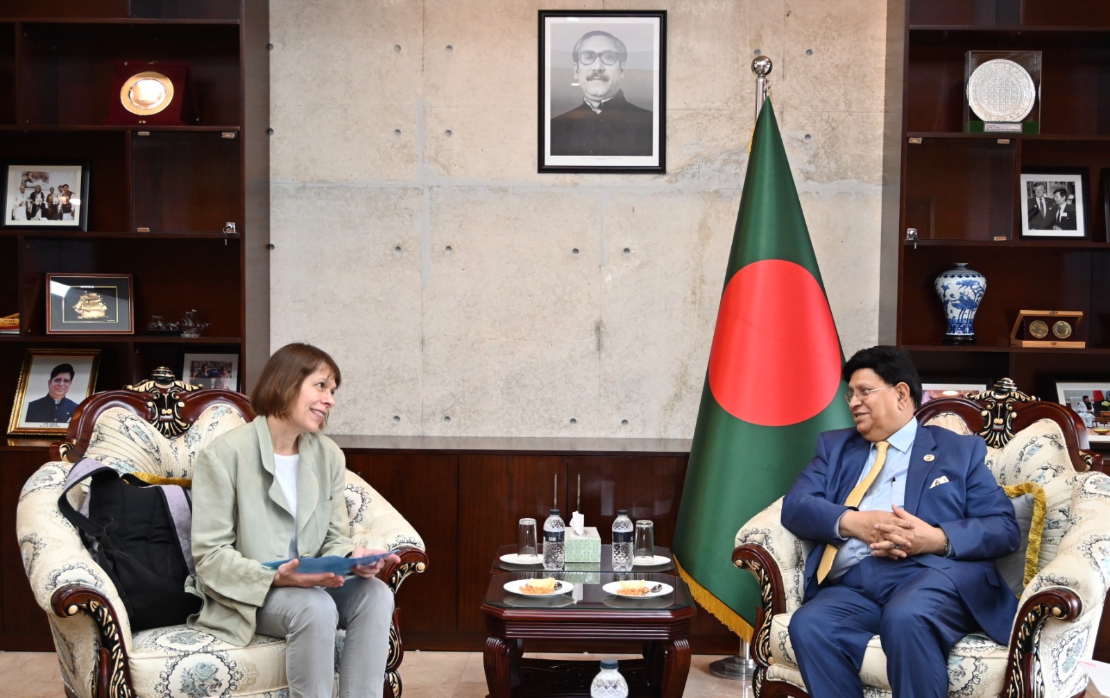 Momen seeks further ICRC Cross cooperation on Rohingya repatriation | News