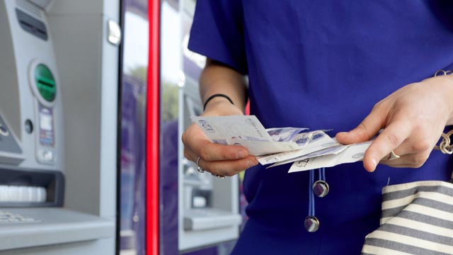 UK govt outlines plans to assure proximity of cash facilities | Business