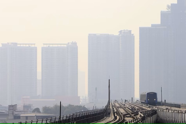 Breathless Indonesians irate over pollution crisis | News
