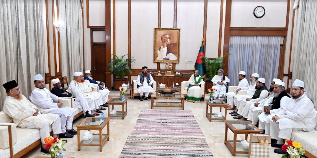 A delegation of nine political parties calls on PM | News