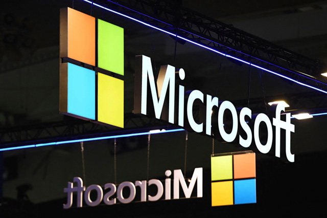 Microsoft joins Apple in $3 trillion club | Business