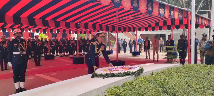 DG of Coast Guard pays tributes to Bangabandhu at Tungipara | News