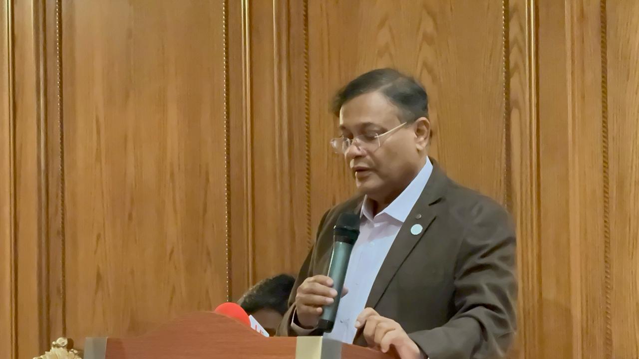 FM urges expatriates to send remittance through proper channel | Top News